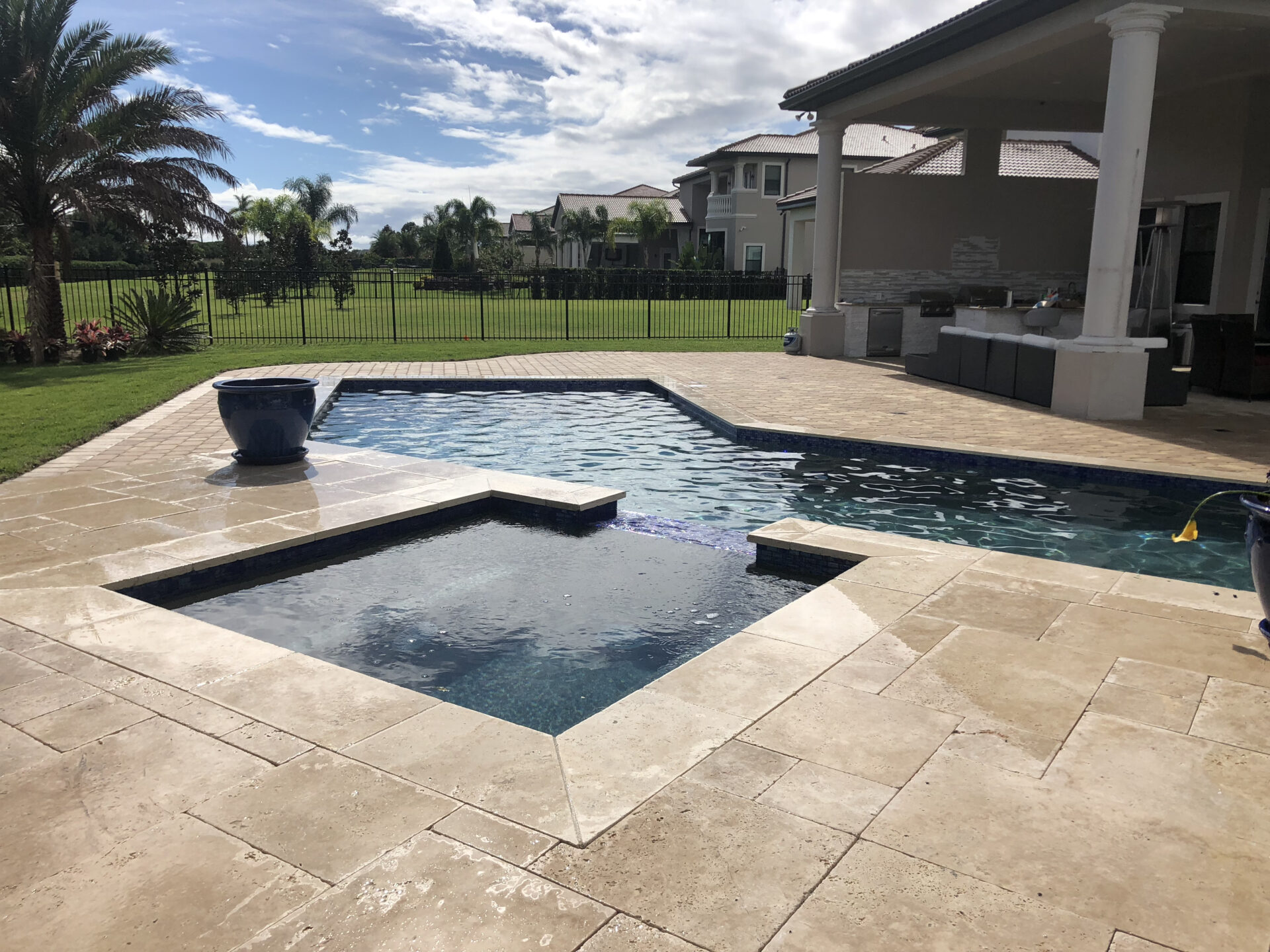 Central Florida Pools | Custom Pool Design & Construction | Free Quote