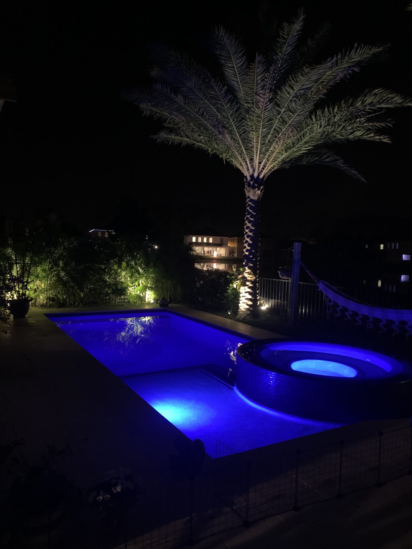 Central Florida Pools | Custom Pool Design & Construction | Free Quote