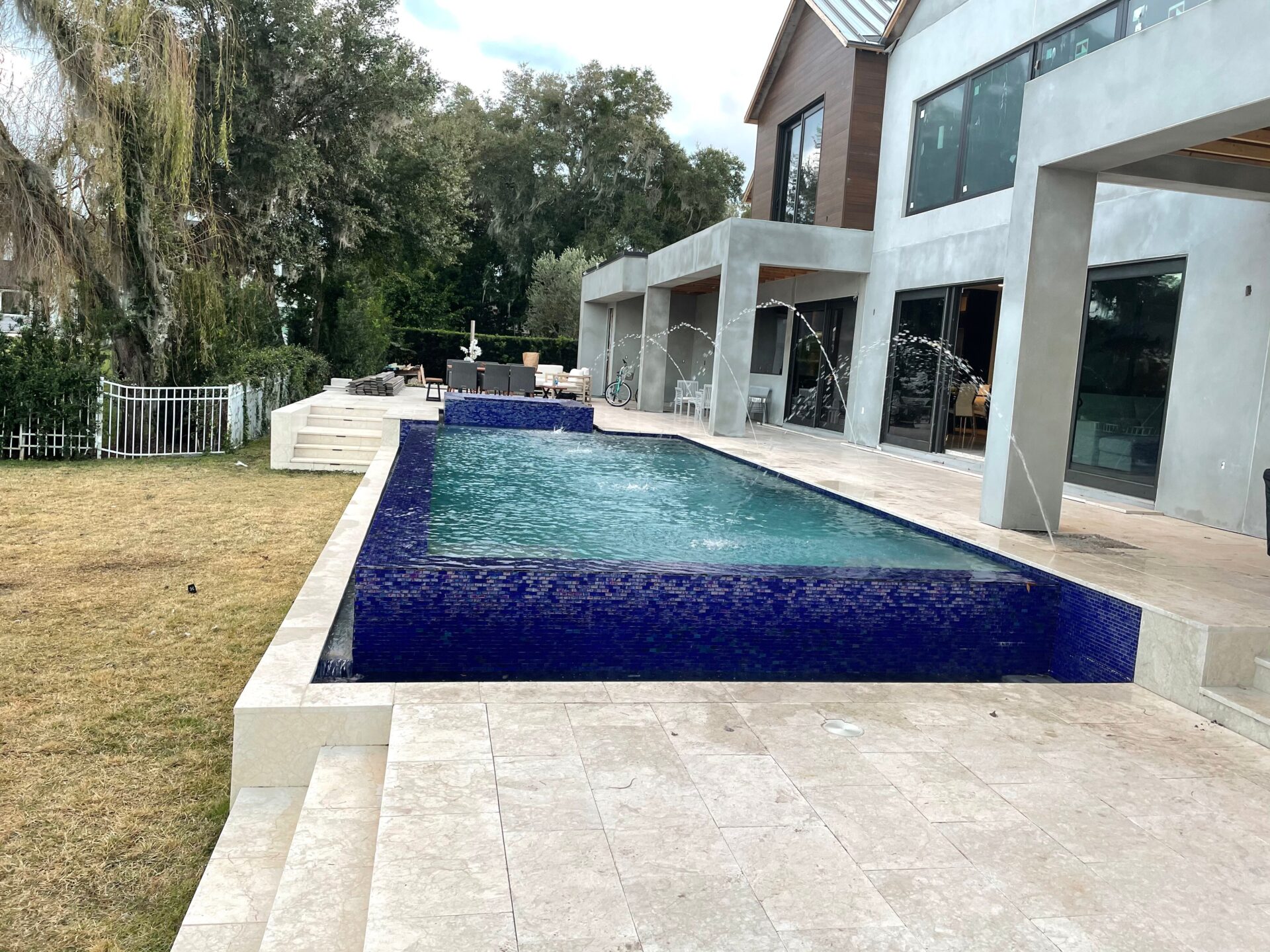 Central Florida Pools | Custom Pool Design & Construction | Free Quote