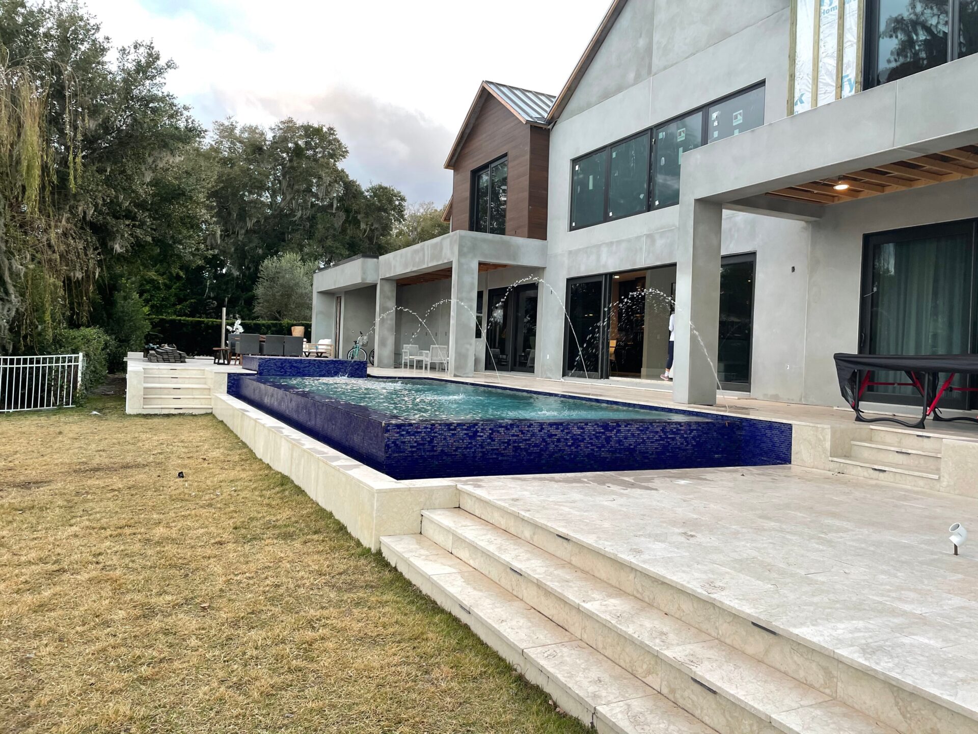 Central Florida Pools | Custom Pool Design & Construction | Free Quote