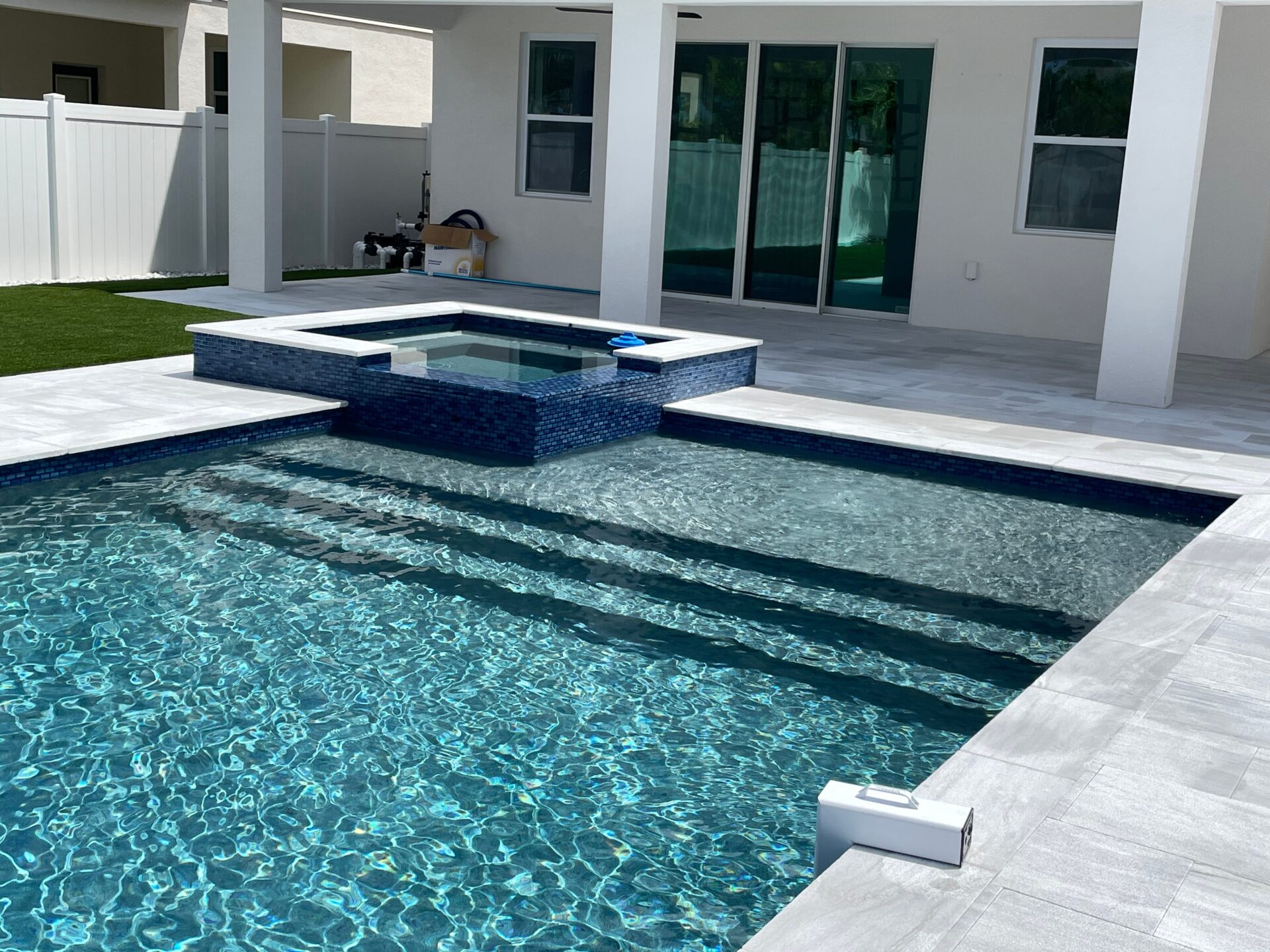 Central Florida Pools | Custom Pool Design & Construction | Free Quote