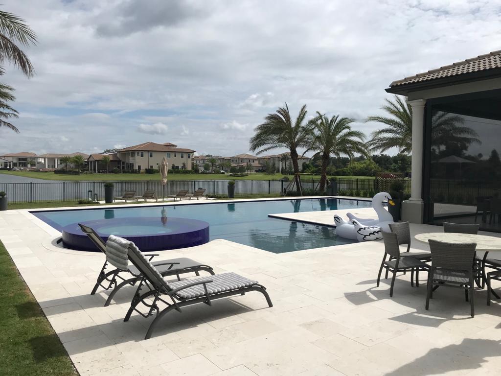 Central Florida Pools | Custom Pool Design & Construction | Free Quote